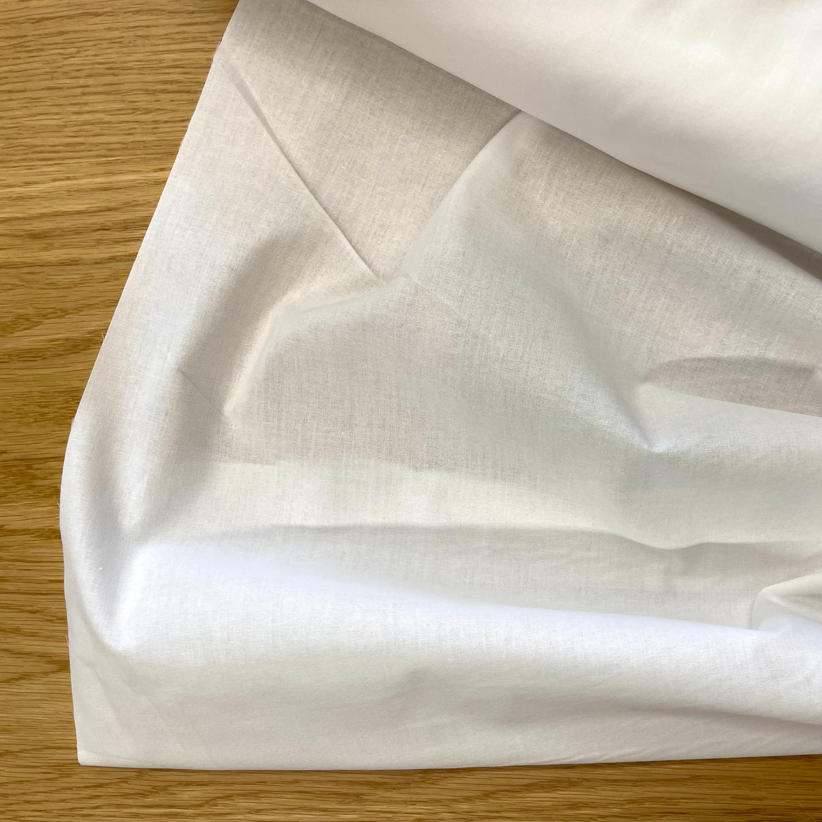 Presto Interfacing; Firm, White - 1/4 yard – Piece Fabric Co.